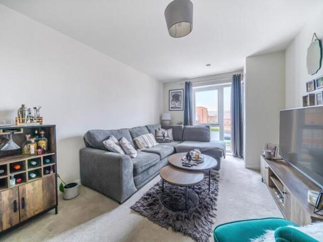 Apartment 2 Bedroom For Sale Basingstoke Hampshire 250000 ES100502957
