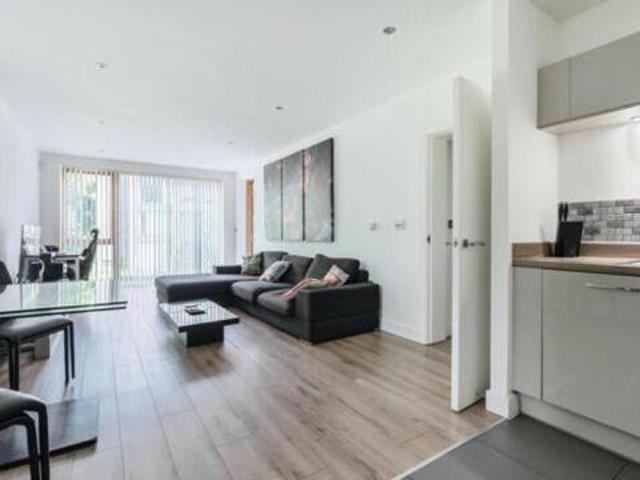 Apartment 2 Bedroom For Sale Barnet Greater London 440000 ES99688554