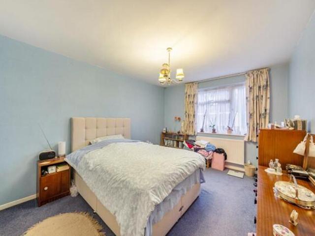 Apartment 2 Bedroom For Sale Barnet Greater London 350000 ES101677628