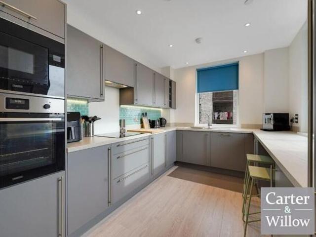 Apartment 2 Bedroom For Sale Barking Essex Great London 300000 ES100786919