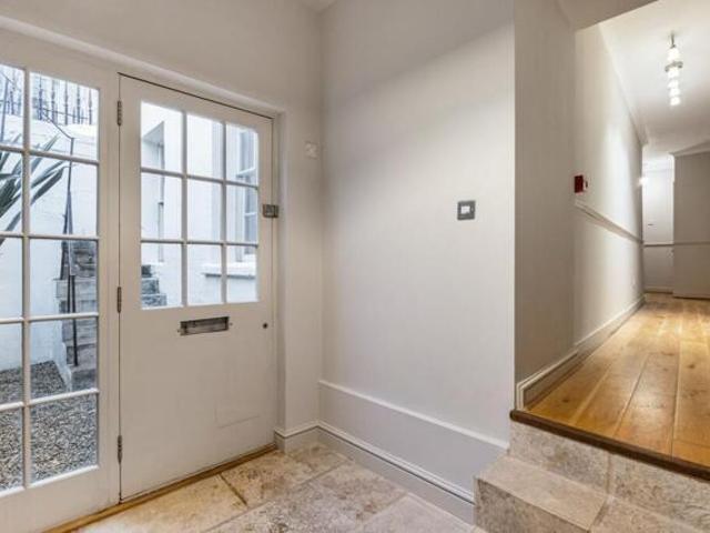 Apartment 2 Bedroom For Sale Bath Bath And North East Somerset 475000 ES99986522