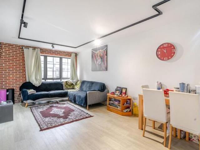 Apartment 2 Bedroom For Sale Berkshire West Berkshire 270000 ELS99523875