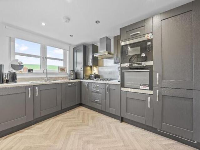 Apartment 2 Bedroom For Sale Bishopton Renfrewshire 240000 ELS99475875