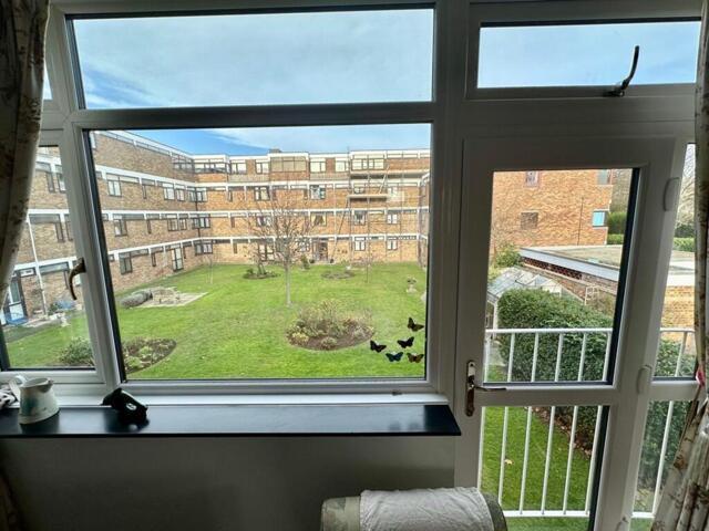 Apartment 2 Bedroom For Sale Birchington Kent 199950 ES99437406