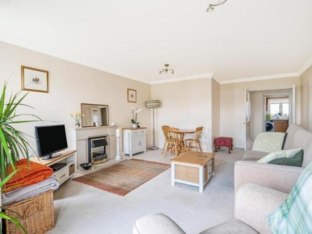 Apartment 2 Bedroom For Sale Bognor Regis West Sussex 299950 ES101025561