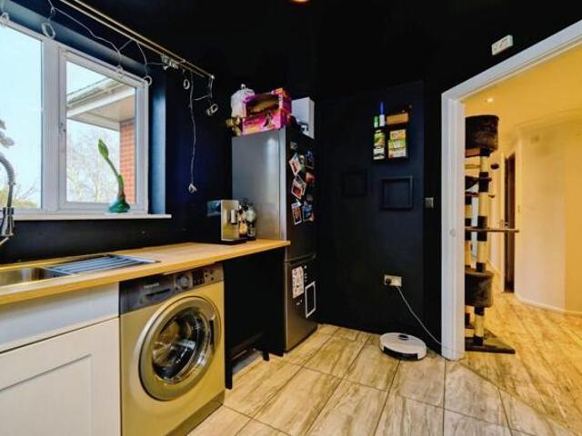 Apartment 2 Bedroom For Sale Bournemouth Bournemouth 200000 ELS100988161