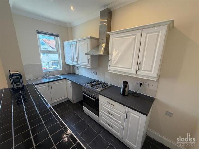 Apartment 2 Bedroom For Sale Bournemouth Dorset 220000 ES101856025