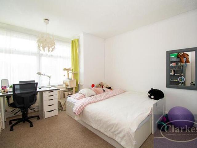 Apartment 2 Bedroom For Sale Bournemouth Dorset 250000 ES99808669
