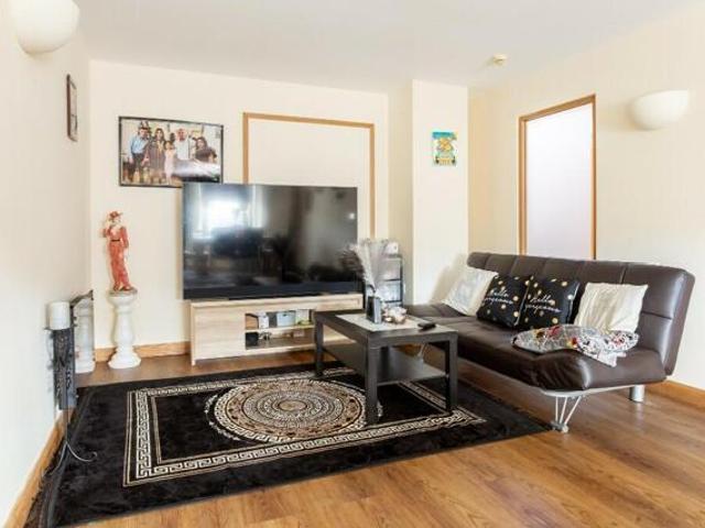 Apartment 2 Bedroom For Sale Bradford Bradford 58000 ES99735936