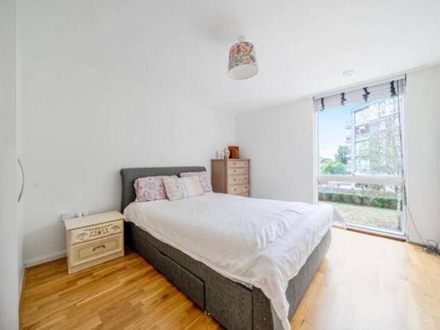 Apartment 2 Bedroom For Sale Brentford Greater London 425000 ELS99986554