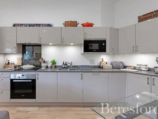 Apartment 2 Bedroom For Sale Chelmsford Essex 350000 ELS101777631