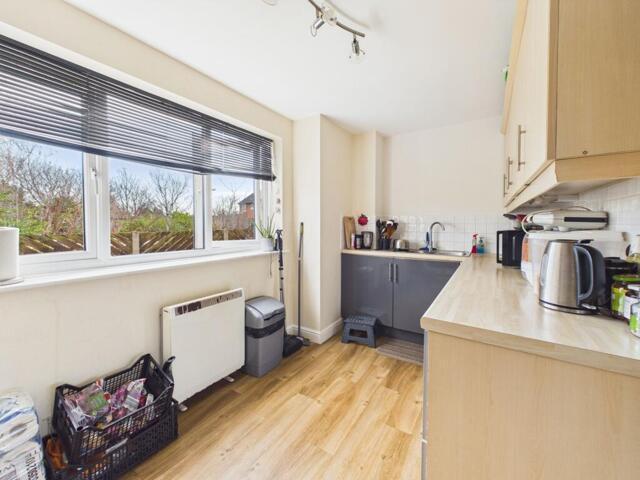 Apartment 2 Bedroom For Sale Chester Cheshire West And Chester 175000 ES100426056