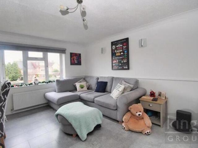 Apartment 2 Bedroom For Sale Cheshunt Great London 270000 ES100096939