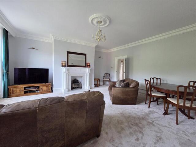 Apartment 2 Bedroom For Sale Christchurch Dorset 325000 ES98718198