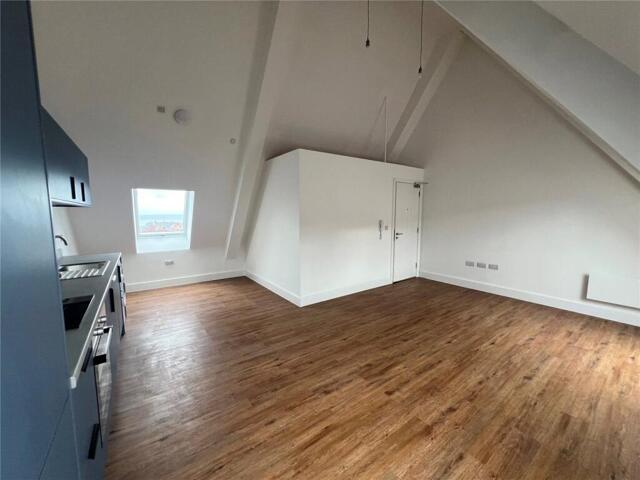 Apartment 2 Bedroom For Sale Conwy Conwy 175000 ES101060107