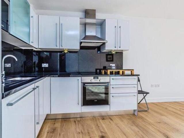 Apartment 2 Bedroom For Sale Croydon Greater London 225000 ES98233364