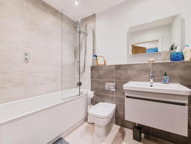 Apartment 2 Bedroom For Sale Exmouth Devon 360000 ES99161480