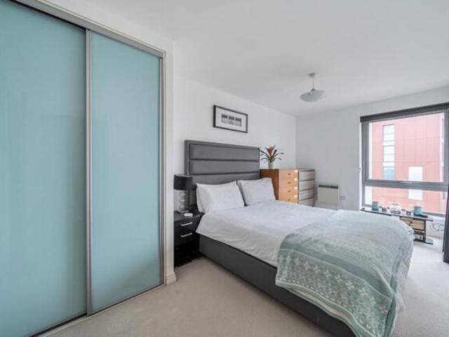 Apartment 2 Bedroom For Sale Ealing Greater London 390000 ES100648697