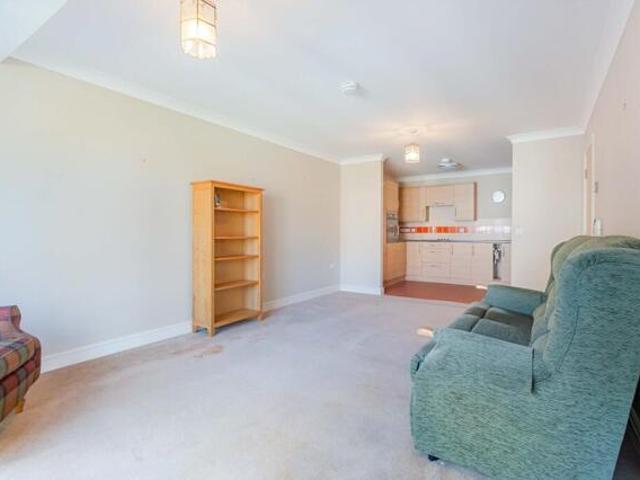 Apartment 2 Bedroom For Sale East Sussex East Sussex 120000 ES100541033