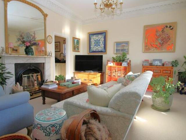 Apartment 2 Bedroom For Sale East Sussex Kent 350000 ES98864449