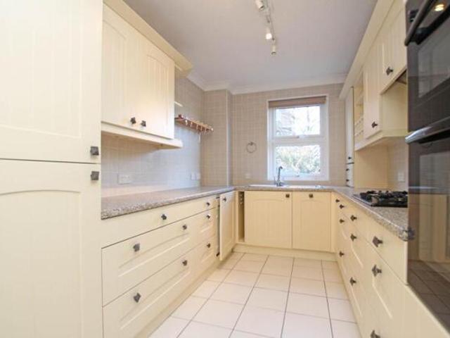 Apartment 2 Bedroom For Sale Eastbourne East Sussex 299950 ES99895221