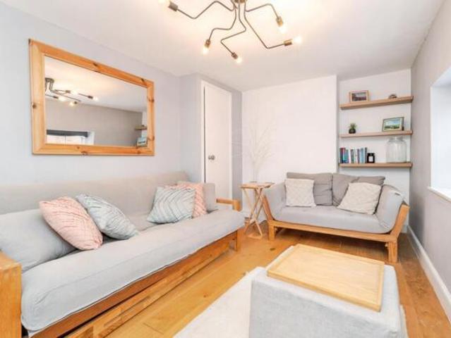 Apartment 2 Bedroom For Sale Fakenham Norfolk 180000 ES98834609