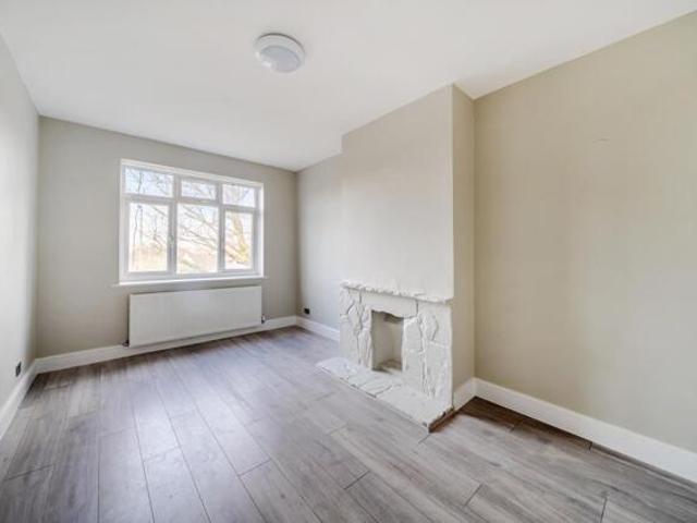 Apartment 2 Bedroom For Sale Finchley Greater London 350000 ELS99204051