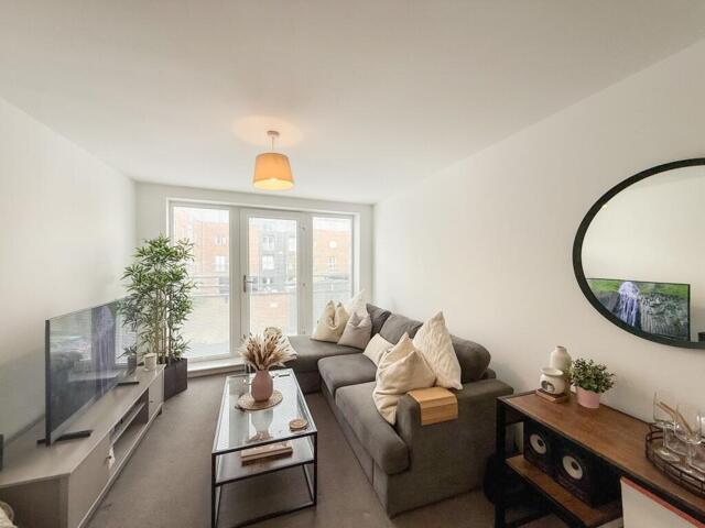Apartment 2 Bedroom For Sale Gateshead Gateshead 155000 ELS101675653