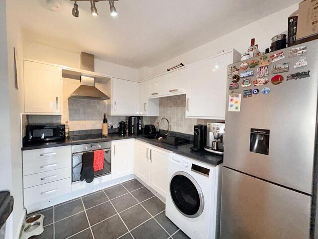 Apartment 2 Bedroom For Sale Gateshead Gateshead 90000 ES98477579