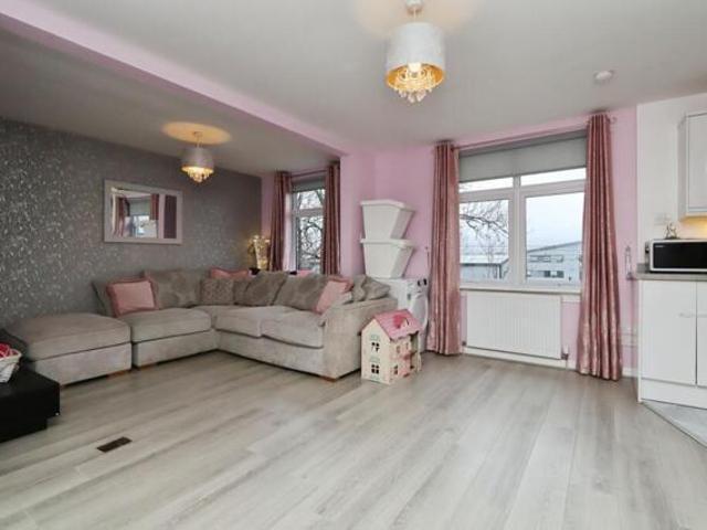 Apartment 2 Bedroom For Sale Glasgow City Glasgow City 125000 ES99808769
