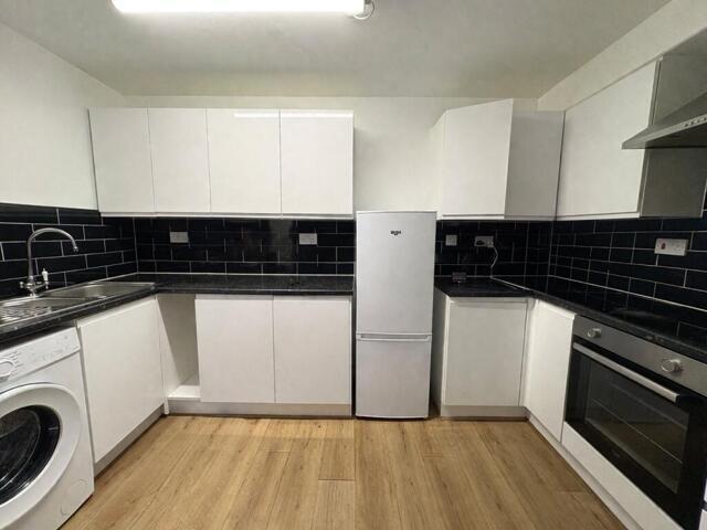 Apartment 2 Bedroom For Sale Grays Thurrock 225000 ELS100456850