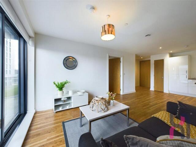Apartment 2 Bedroom For Sale Greater Manchester Greater Manchester 200000 ES99688303