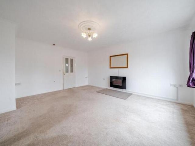 Apartment 2 Bedroom For Sale Grimsby North East Lincolnshire 110000 ES98577887