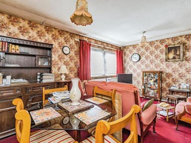 Apartment 2 Bedroom For Sale Halesowen Dudley 78000 ES100987956