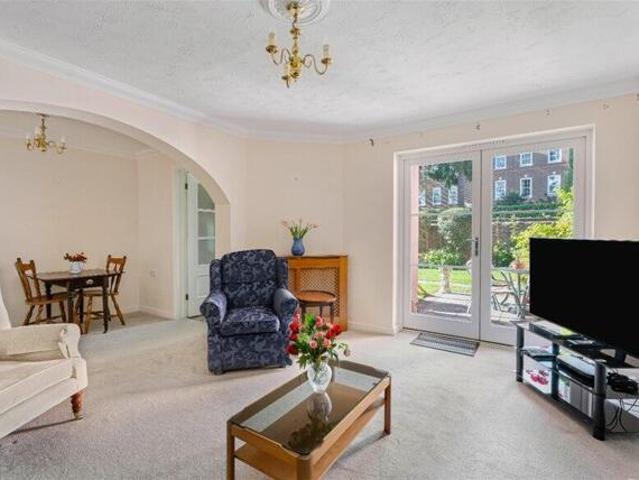 Apartment 2 Bedroom For Sale Harpenden Hertfordshire 595000 ELS100024248