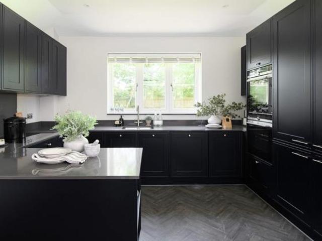 Apartment 2 Bedroom For Sale Hildenborough Kent 650000 ES96174096