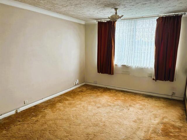 Apartment 2 Bedroom For Sale Hillingdon Great London 267500 ELS100881465