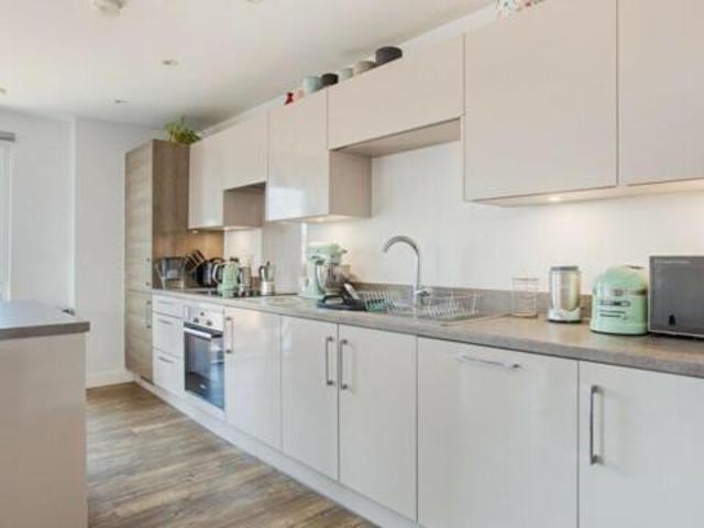 Apartment 2 Bedroom For Sale Hove Brighton And Hove 157500 ES98204669