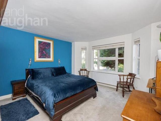Apartment 2 Bedroom For Sale Hove Brighton And Hove 290000 ES99236913