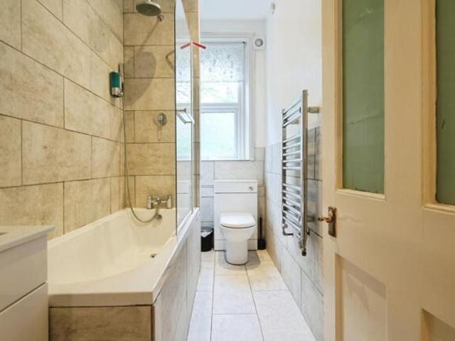 Apartment 2 Bedroom For Sale Hove Brighton And Hove 325000 ES99895110