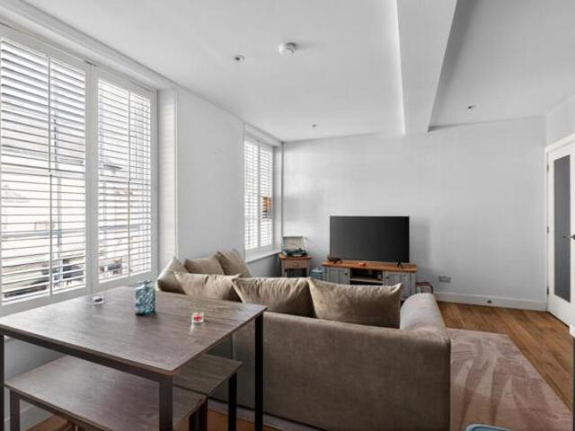 Apartment 2 Bedroom For Sale Ingatestone Essex 415000 ELS99161389