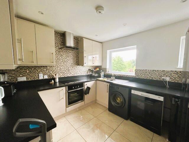 Apartment 2 Bedroom For Sale Ipswich Suffolk 145000 ES100648866
