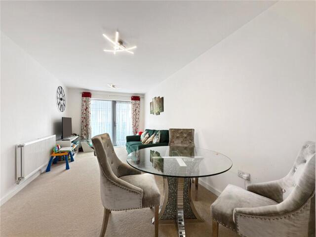 Apartment 2 Bedroom For Sale Kent Kent 285000 ES101231578