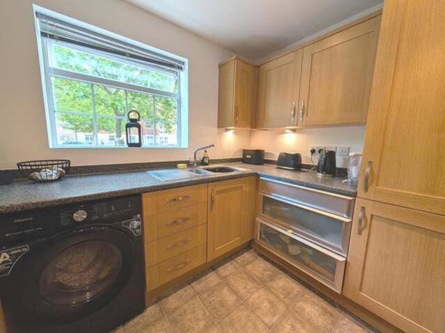 Apartment 2 Bedroom For Sale Kesgrave Kesgrave 180000 ELS100191839