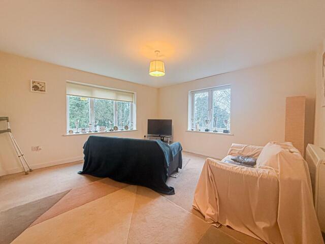 Apartment 2 Bedroom For Sale Knowsley Liverpool 110000 ES100366514