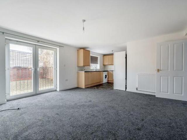 Apartment 2 Bedroom For Sale Lancs Salford 118000 ES98834528