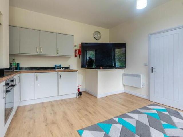Apartment 2 Bedroom For Sale Leeds Leeds 200000 ELS98718060