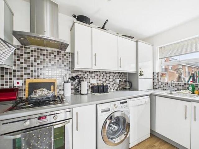 Apartment 2 Bedroom For Sale Leighton Buzzard Central Bedfordshire 200000 ELS100917755