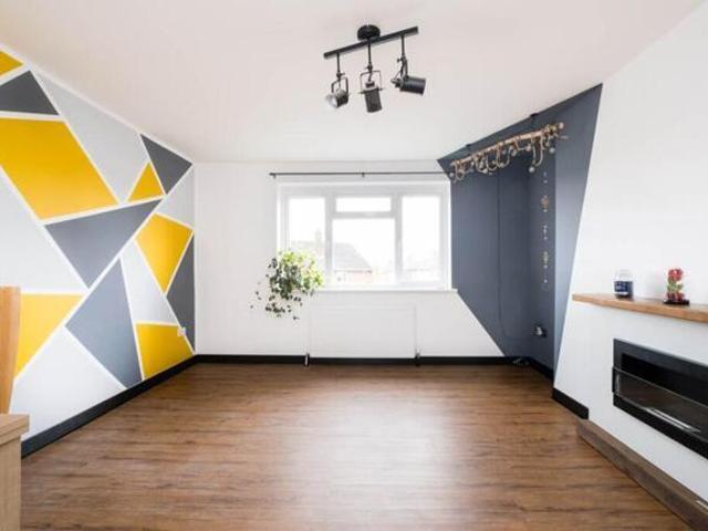 Apartment 2 Bedroom For Sale Leominster Herefordshire 180000 ES101059830