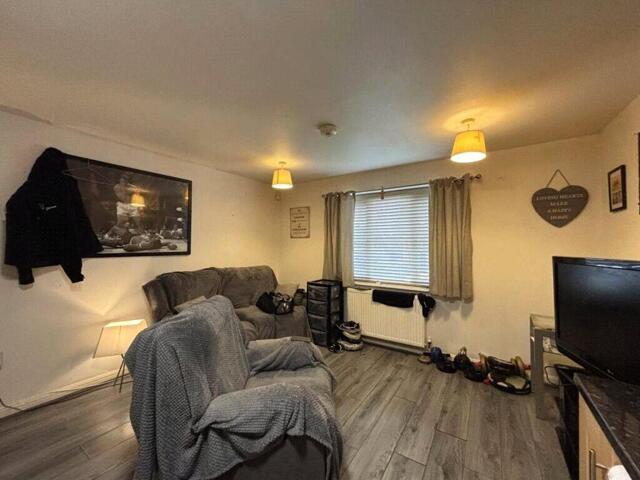 Apartment 2 Bedroom For Sale Liverpool Knowsley 45000 ELS101168237
